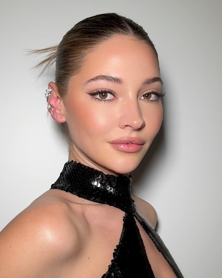 Picture of Madelyn Cline