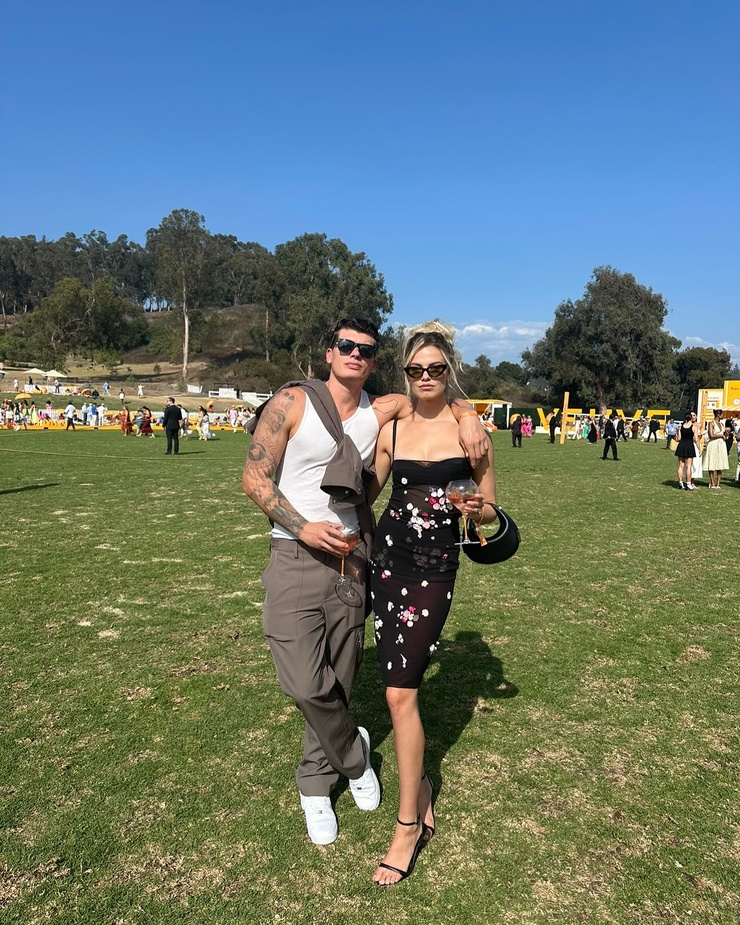 Hailey Clauson picture