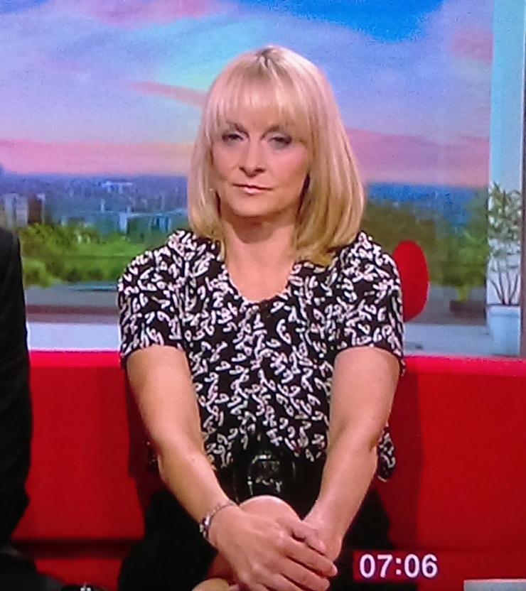 Louise Minchin picture