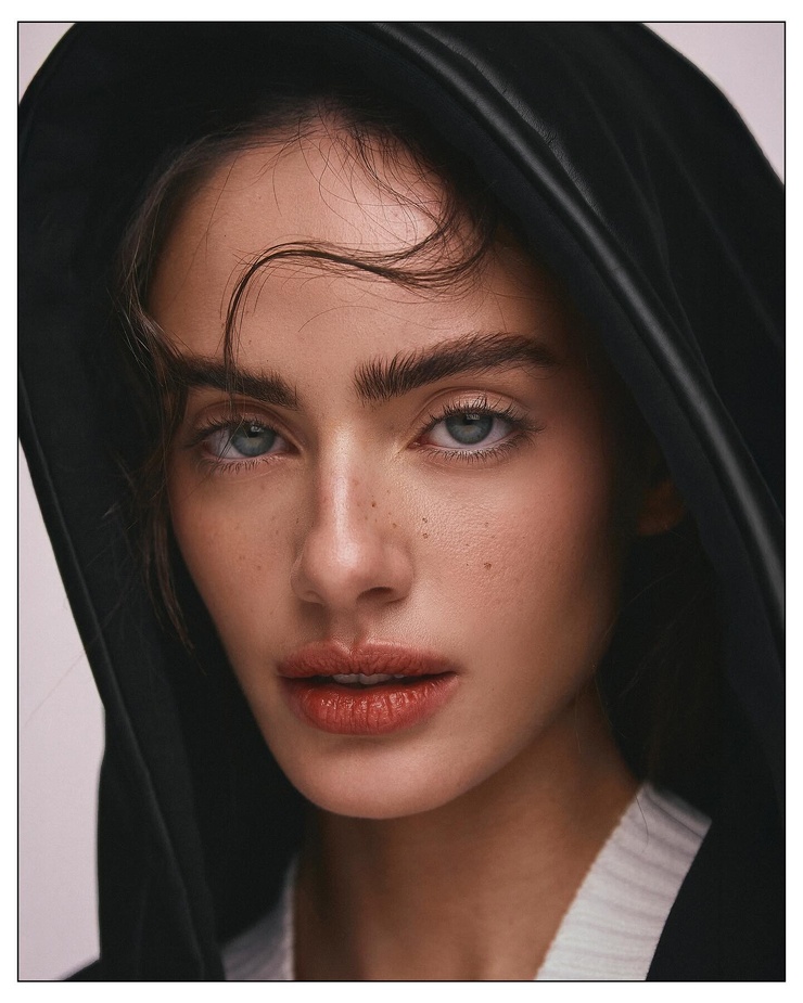 Picture of Yael Shelbia