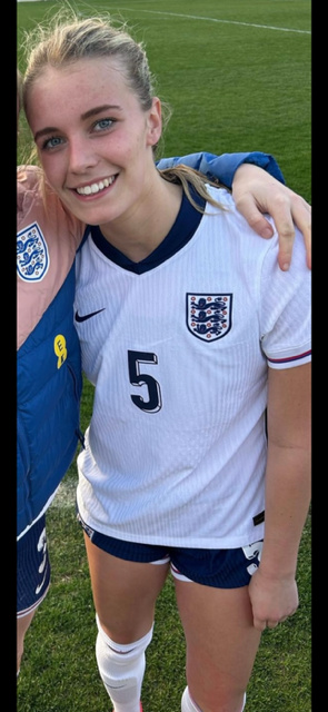 Picture of Lucy Newell