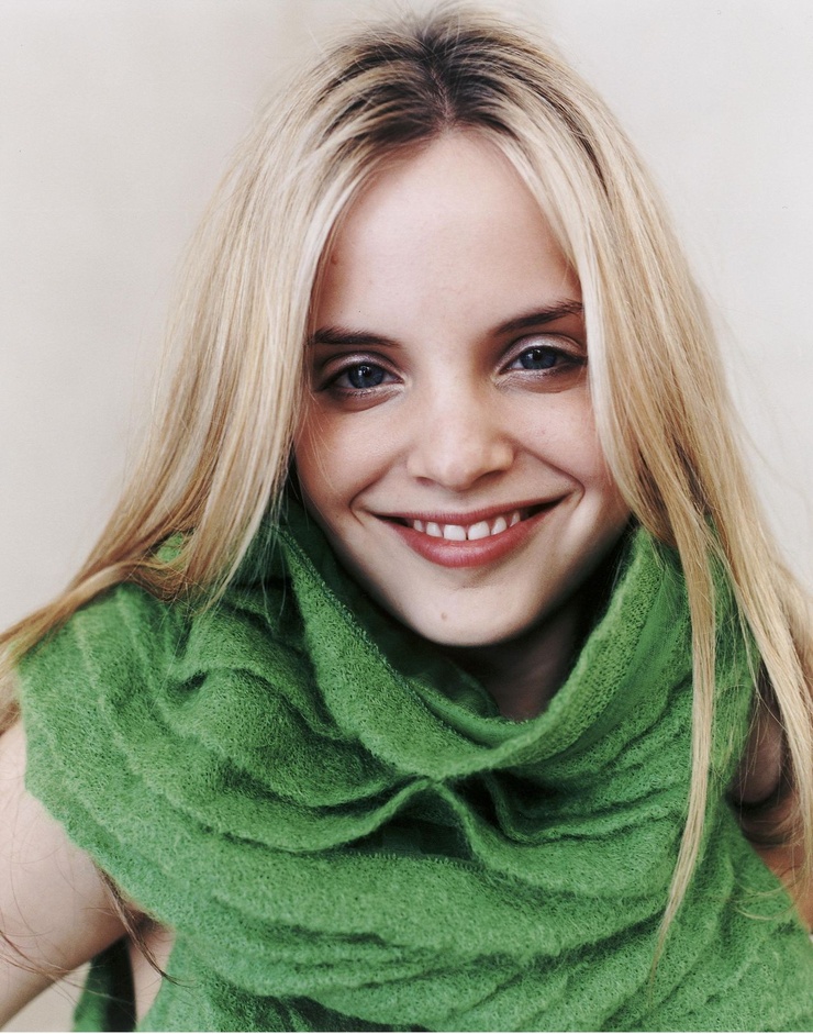 Picture of Mena Suvari