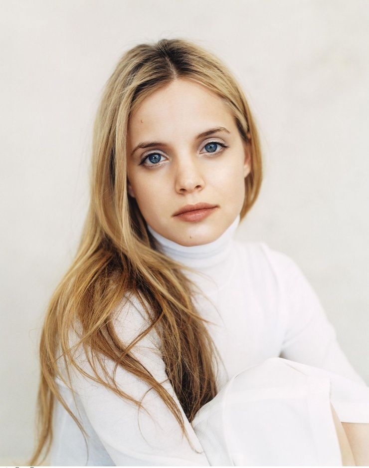 Picture of Mena Suvari
