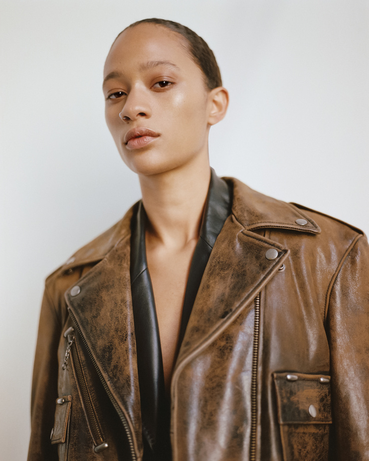 Picture of Selena Forrest