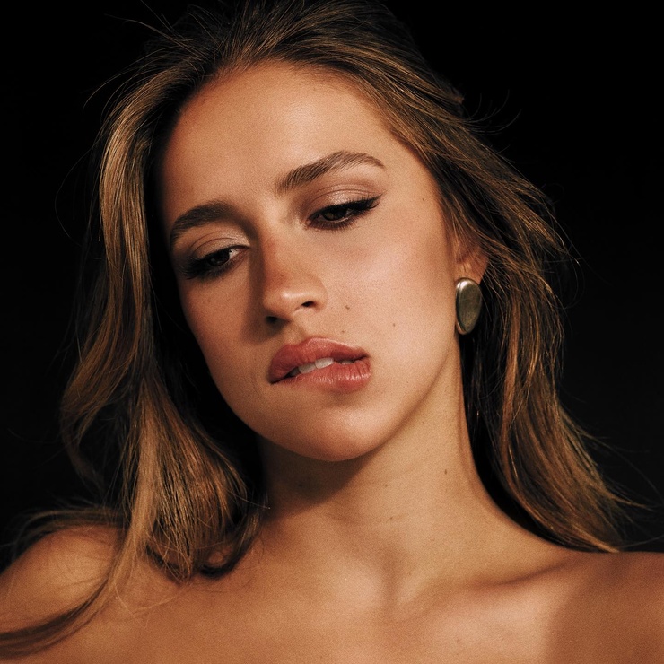 Picture of Tate McRae