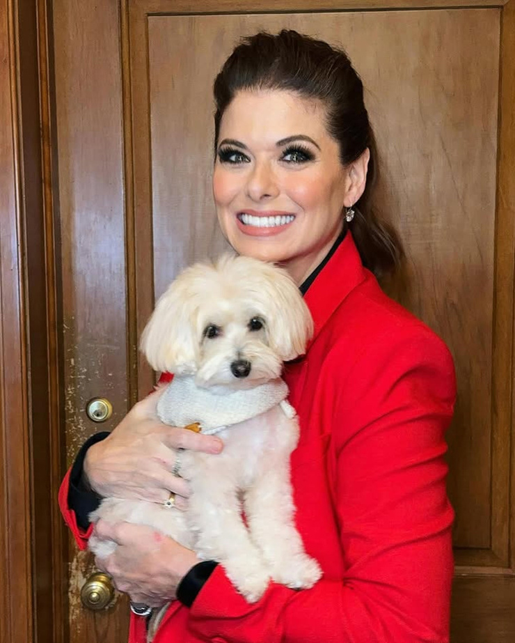 Picture of Debra Messing