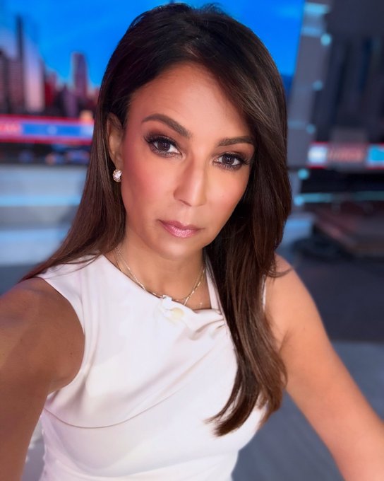 Julie Banderas