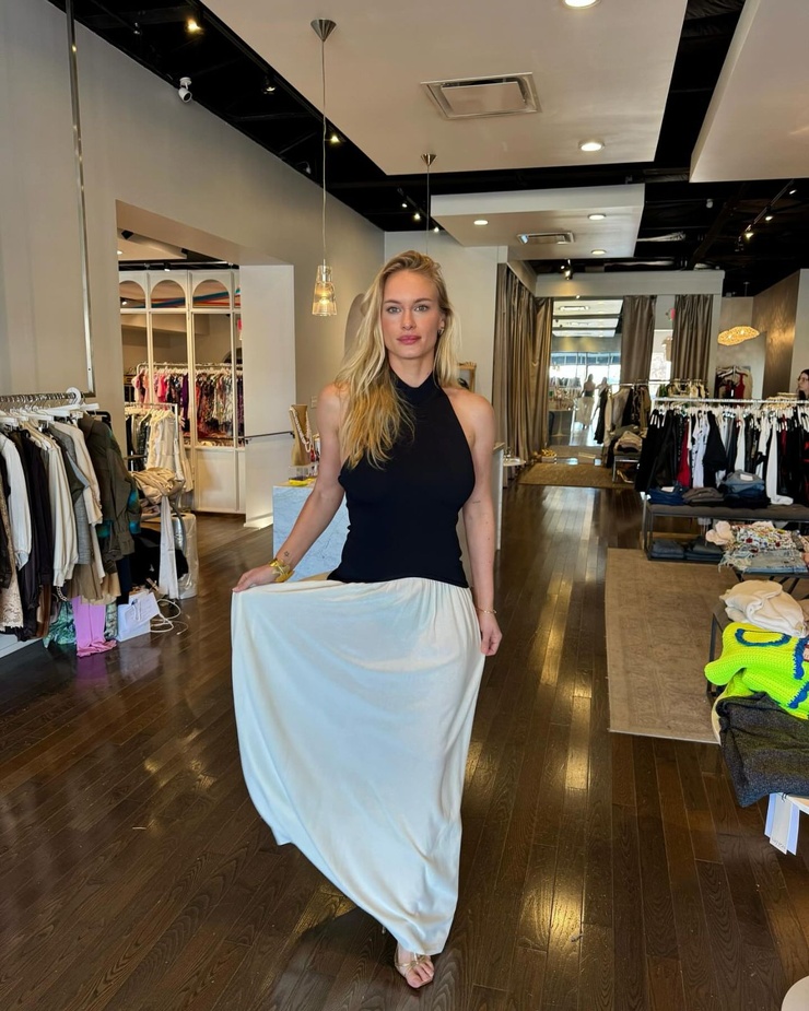 Picture of Leven Rambin