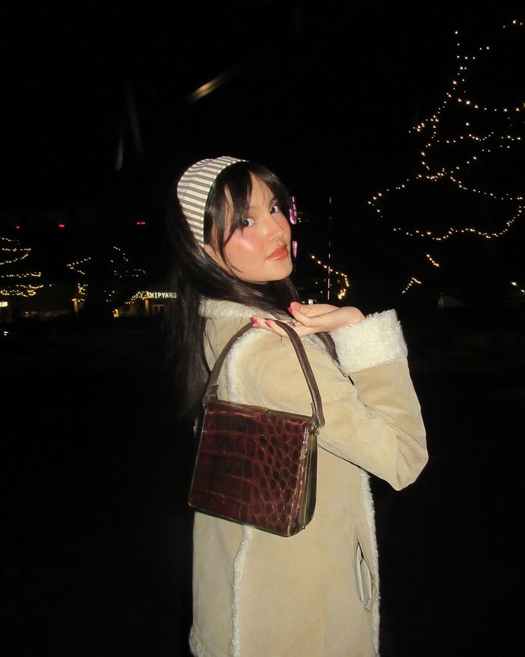 Picture of Isabel Deroy-Olson