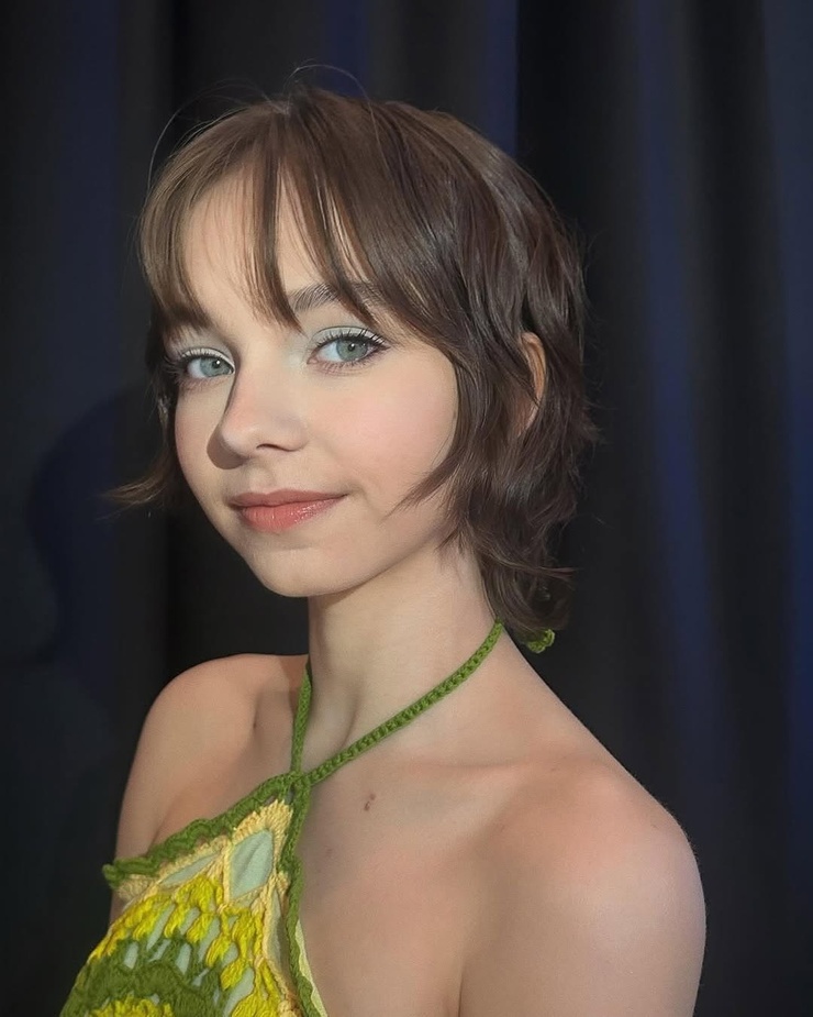 Picture of Emma Myers