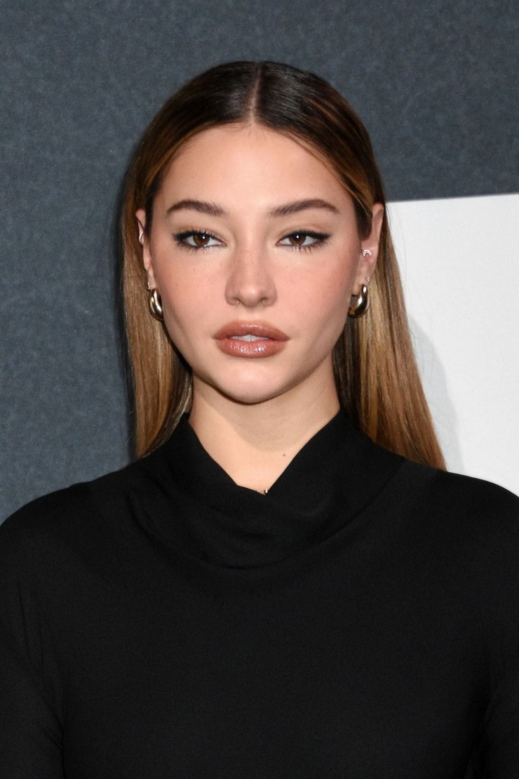 Picture of Madelyn Cline