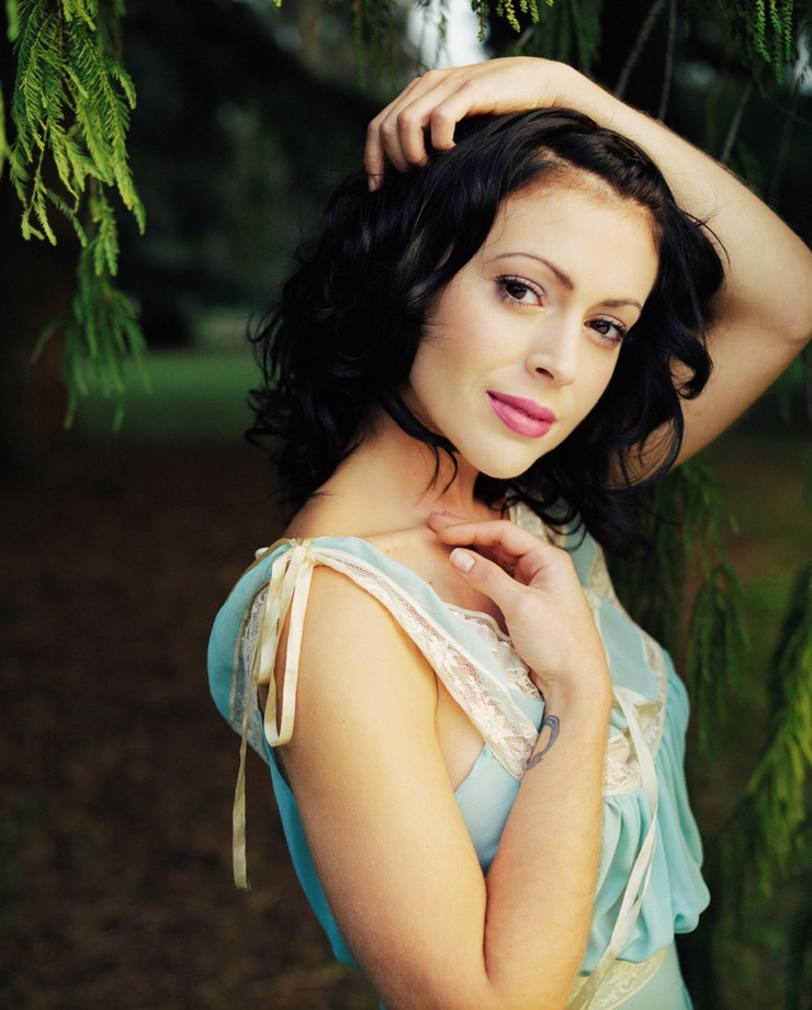 Picture of Alyssa Milano