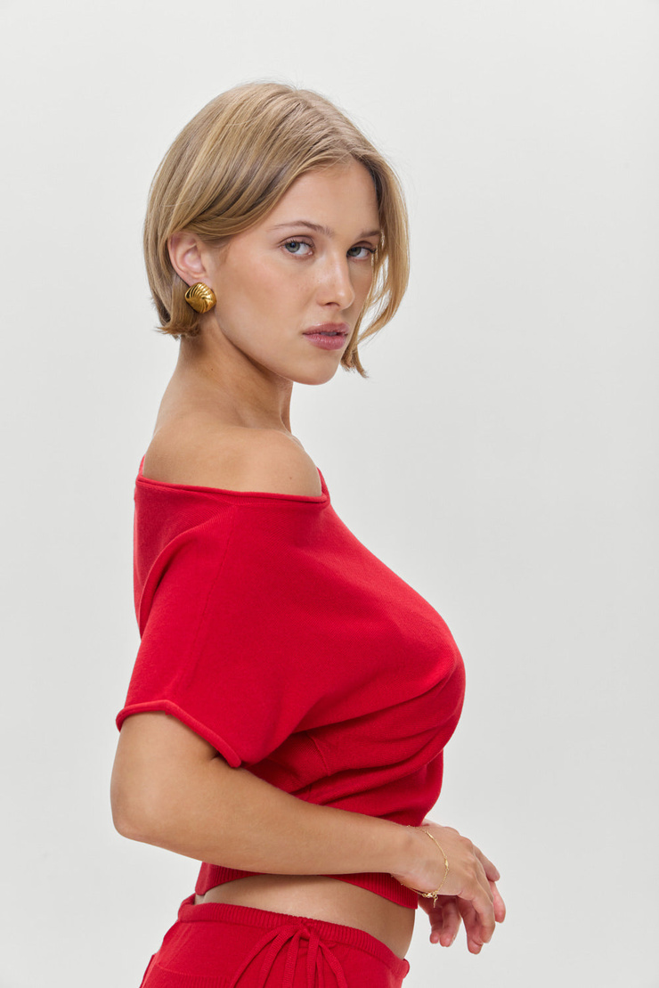 Picture of Laura Oganessian