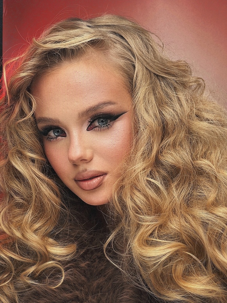 Picture of Anna Feoktistova