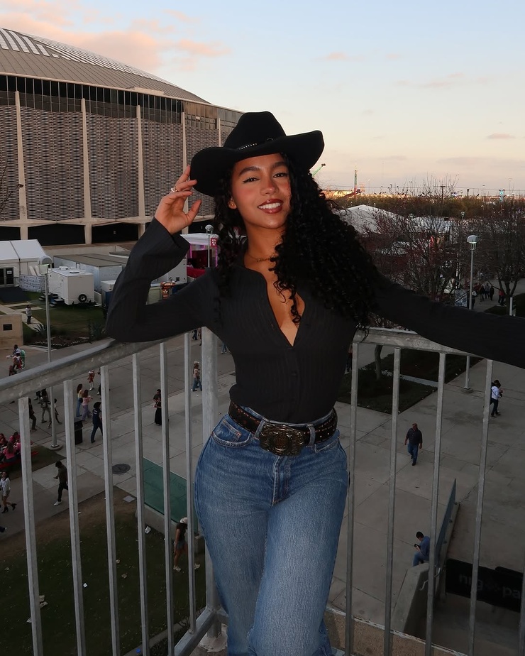 Barbara Ramirez image