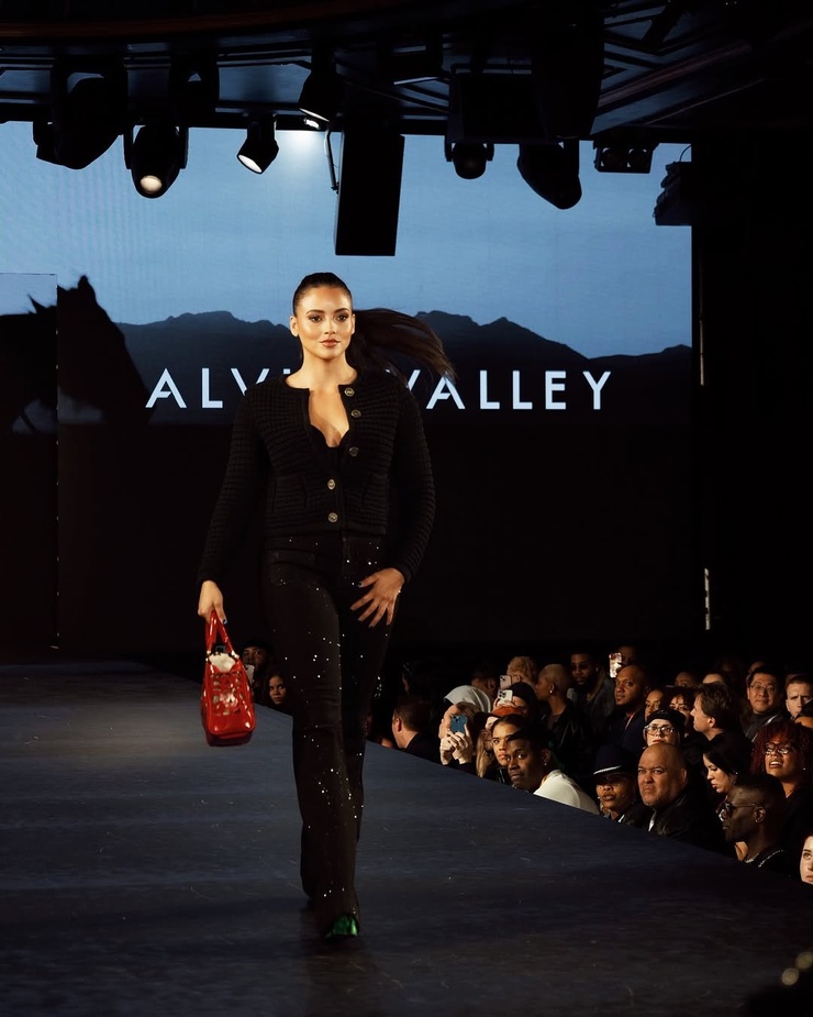 Picture of Gabrielle Walsh