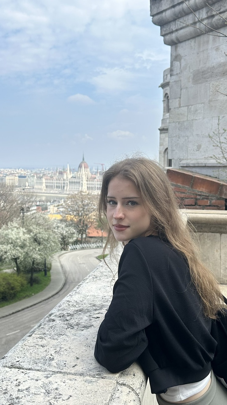 Image of Mira Szalma