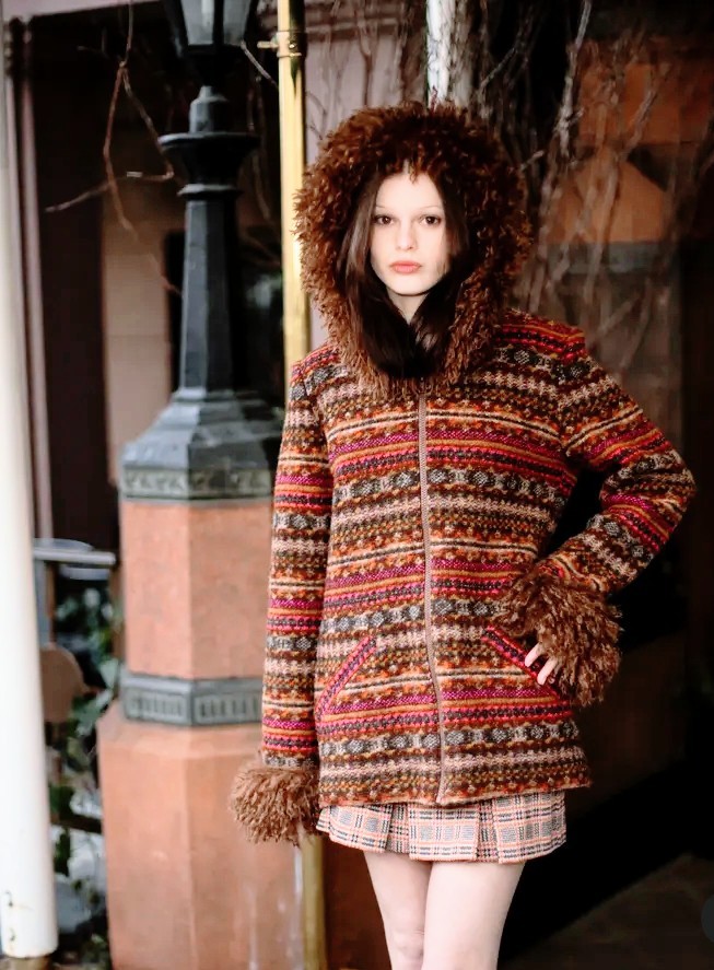 Picture of Scarlett White