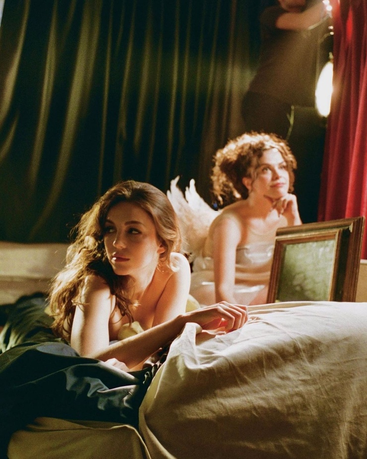 Picture of Ella Hunt