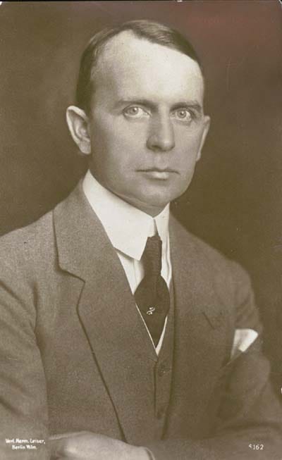 Image of Viggo Larsen