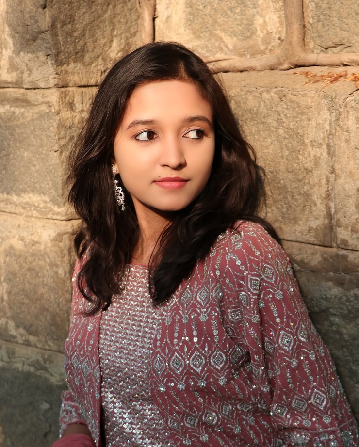 Picture of Roshni Ansari