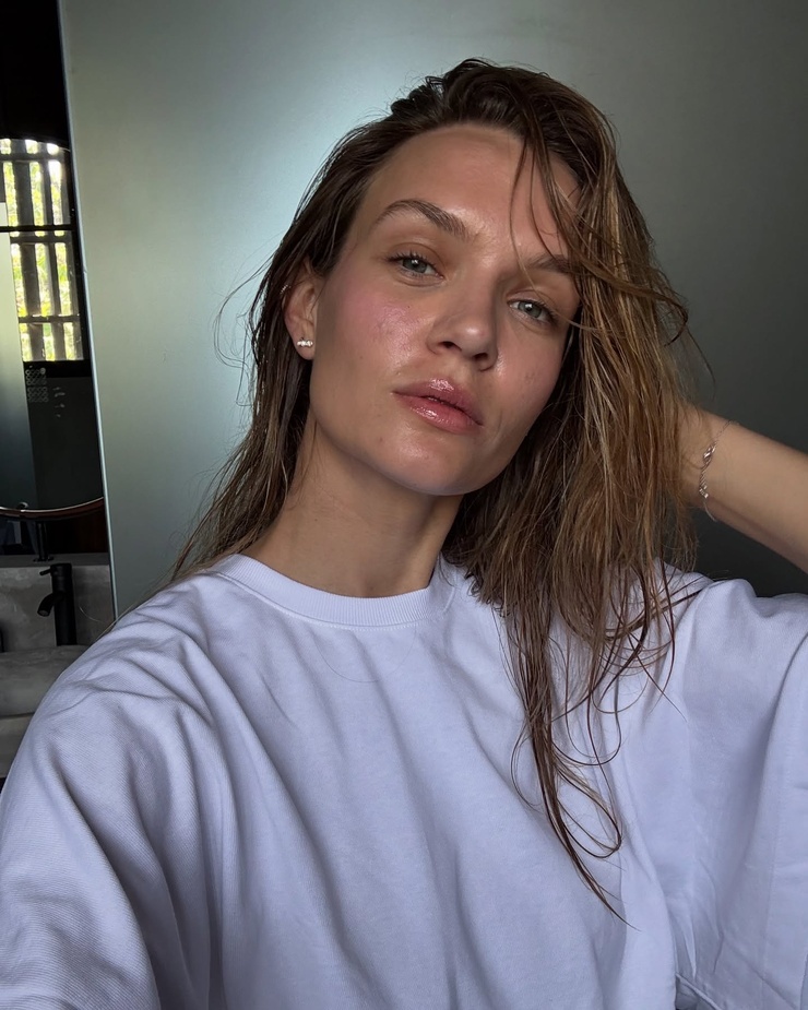 Picture of Josephine Skriver