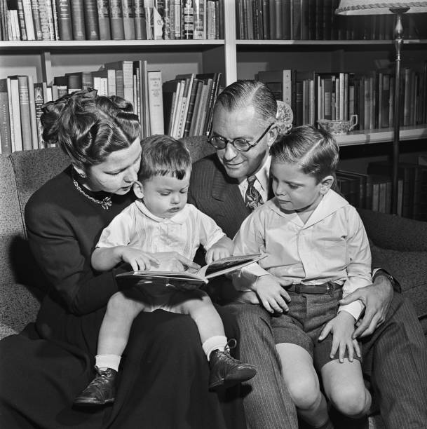 Phyllis Fraser, Bennett Cerf