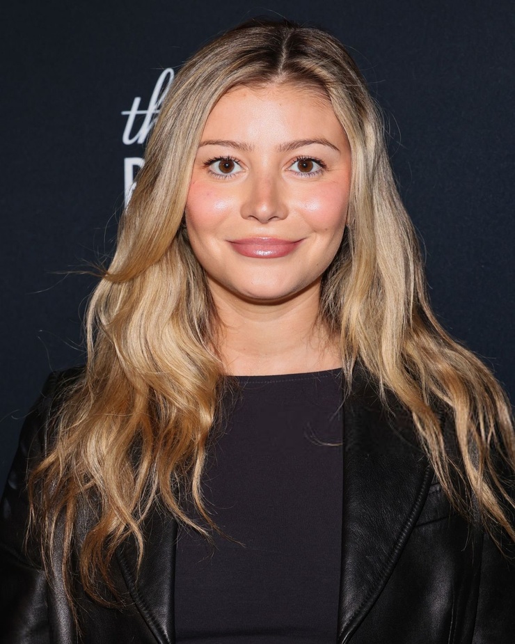 Picture Of G Hannelius Picture Of G Hannelius