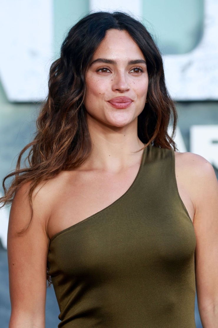 Picture of Adria Arjona