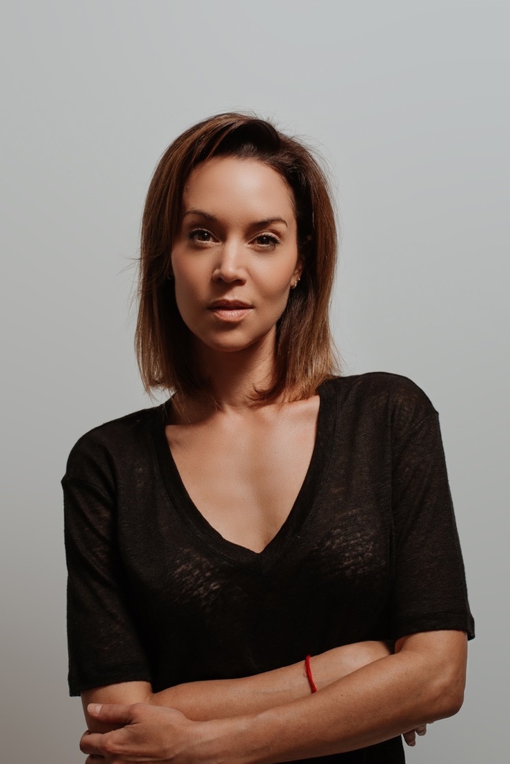Picture of Shannon Esra