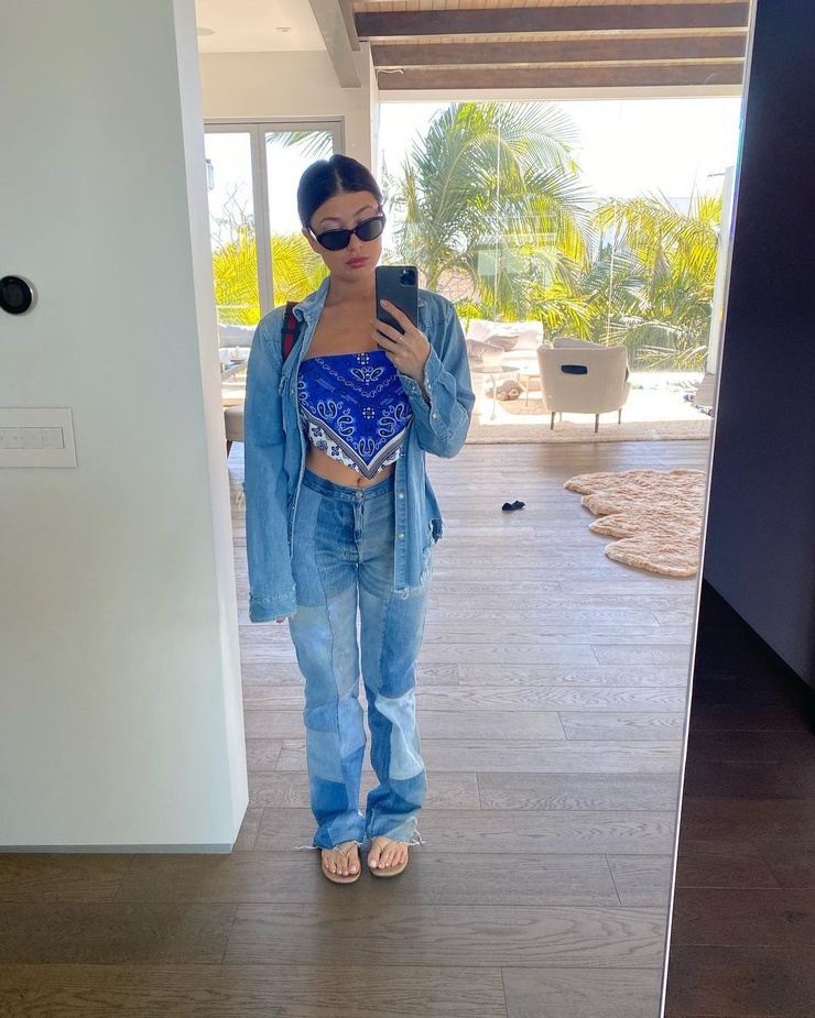 Picture of Leah Kate