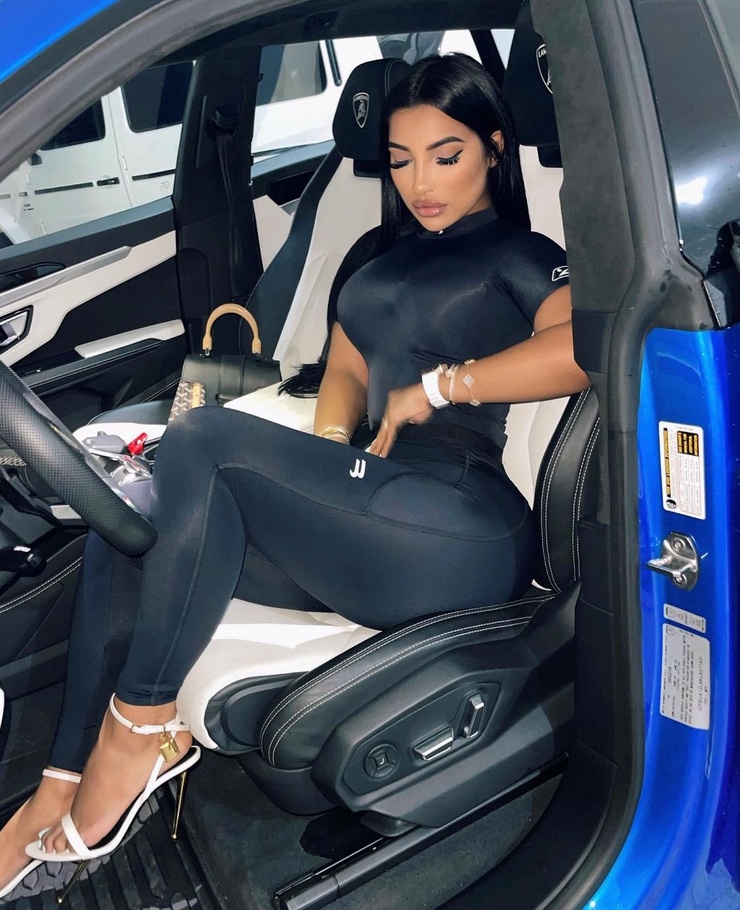 Picture of Delianna Urena