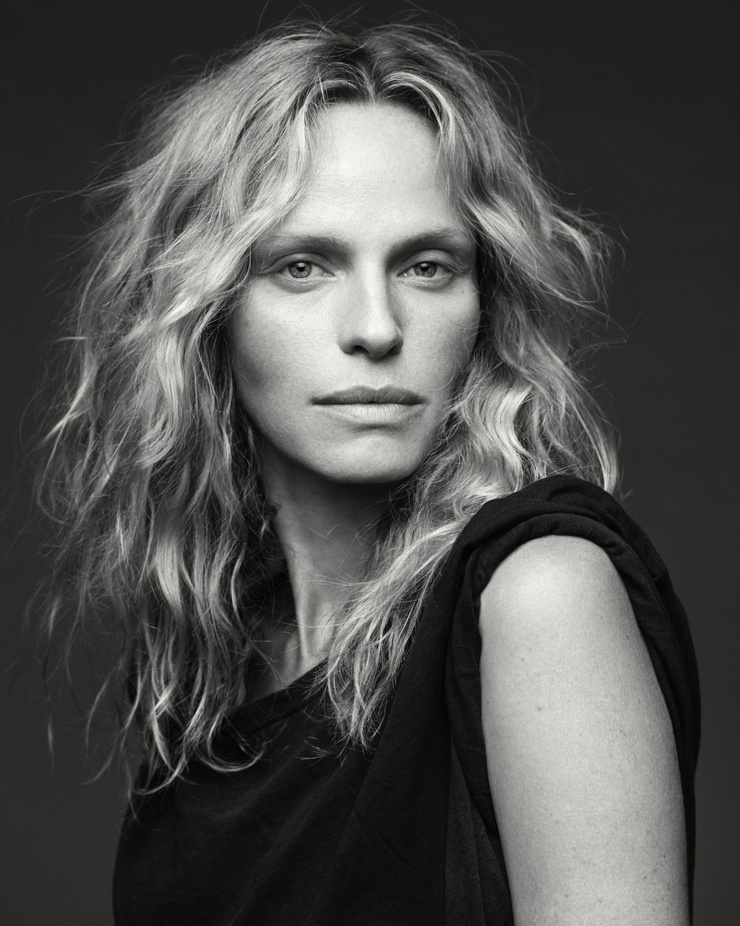 Picture of Rachel Roberts