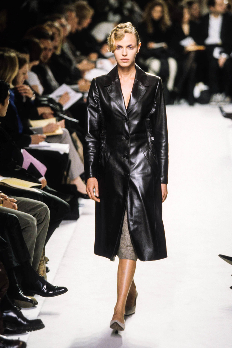 Image of Rachel Roberts