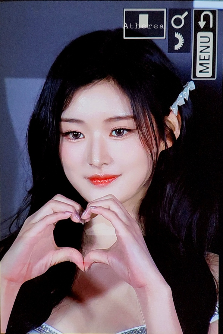 Picture of Athena Yang