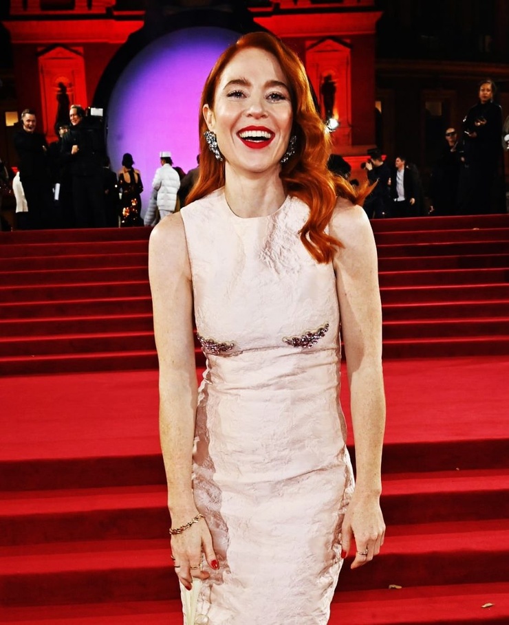 Angela Scanlon