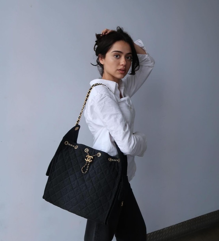 Picture of Nailea Devora