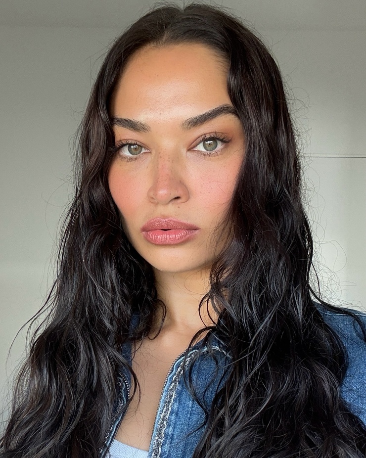 Picture of Shanina Shaik