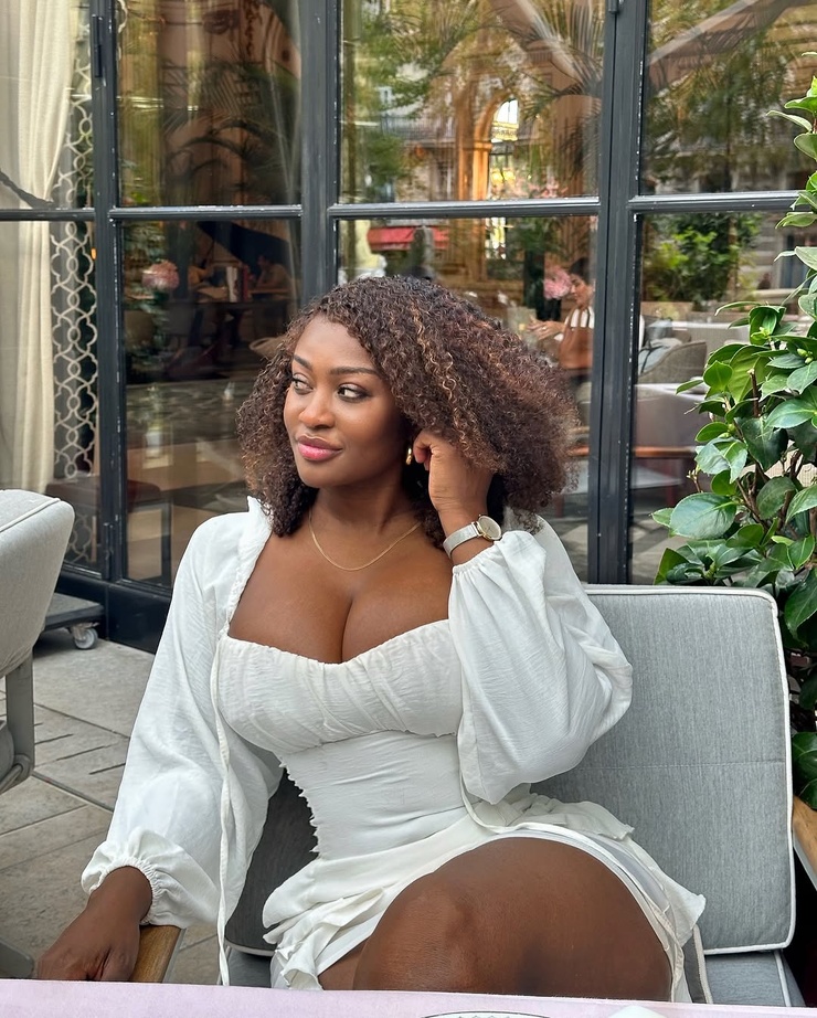 Picture of Babeth Lando