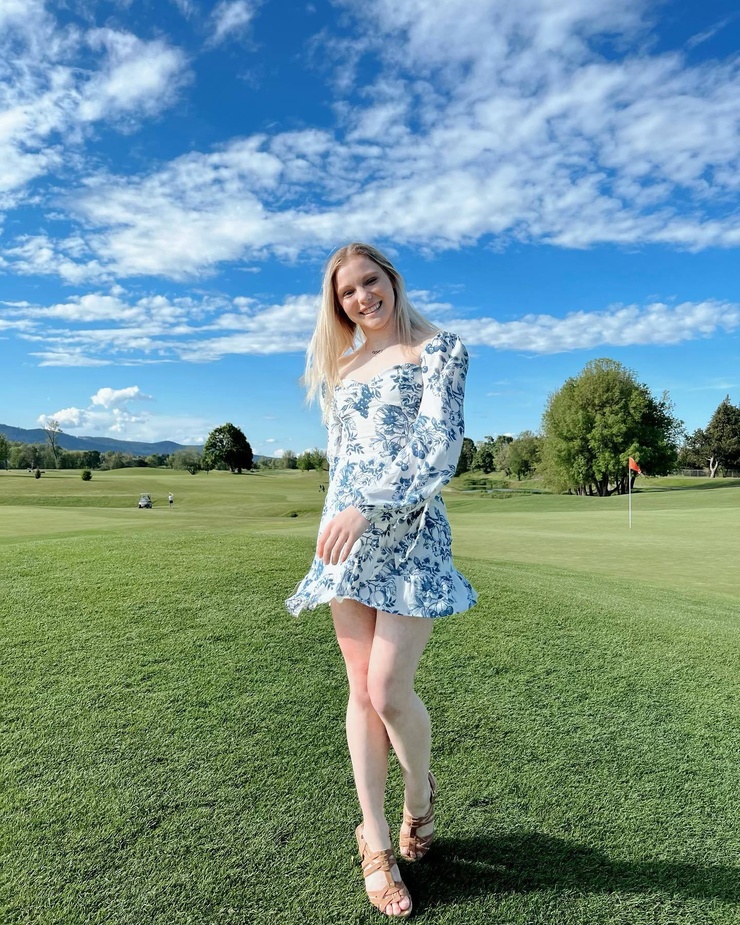 Picture of Jade Carey