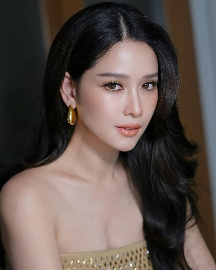 Picture of Amena Pinij