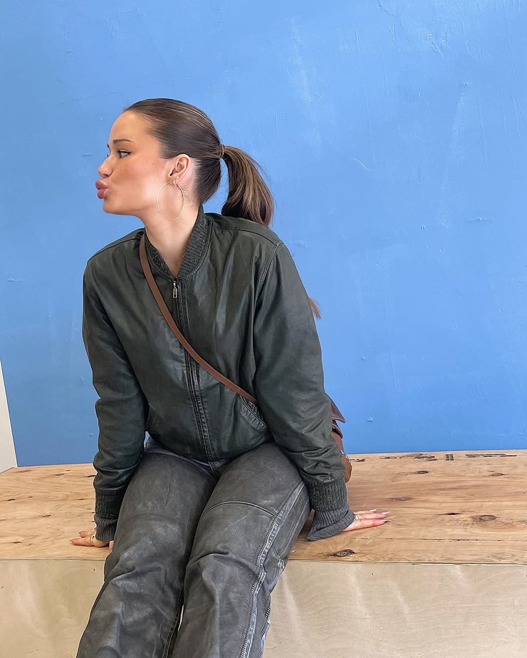 Picture of Isabelle Clarke (model)