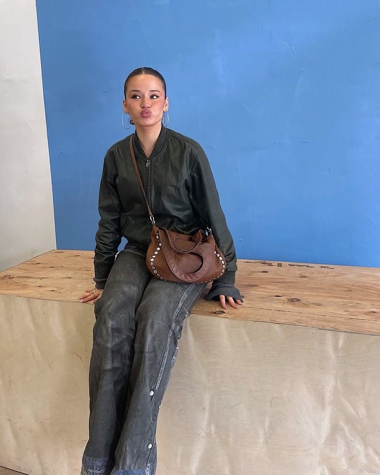 Isabelle Clarke (model) image