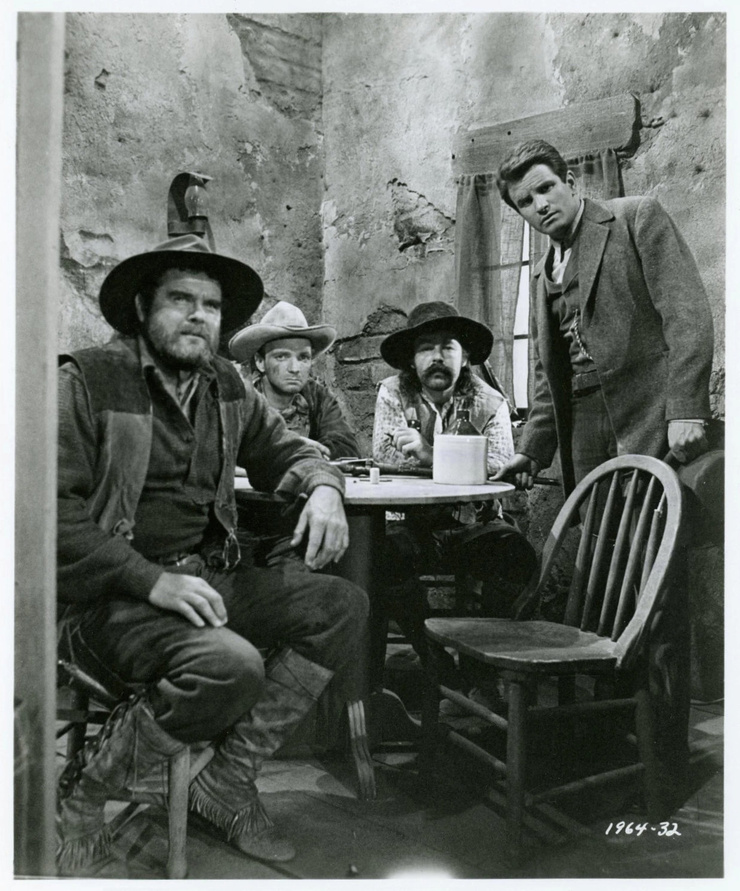 Mickey Finn, Linden Chiles