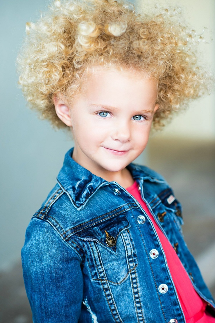 Picture of Ali Louise Hartman