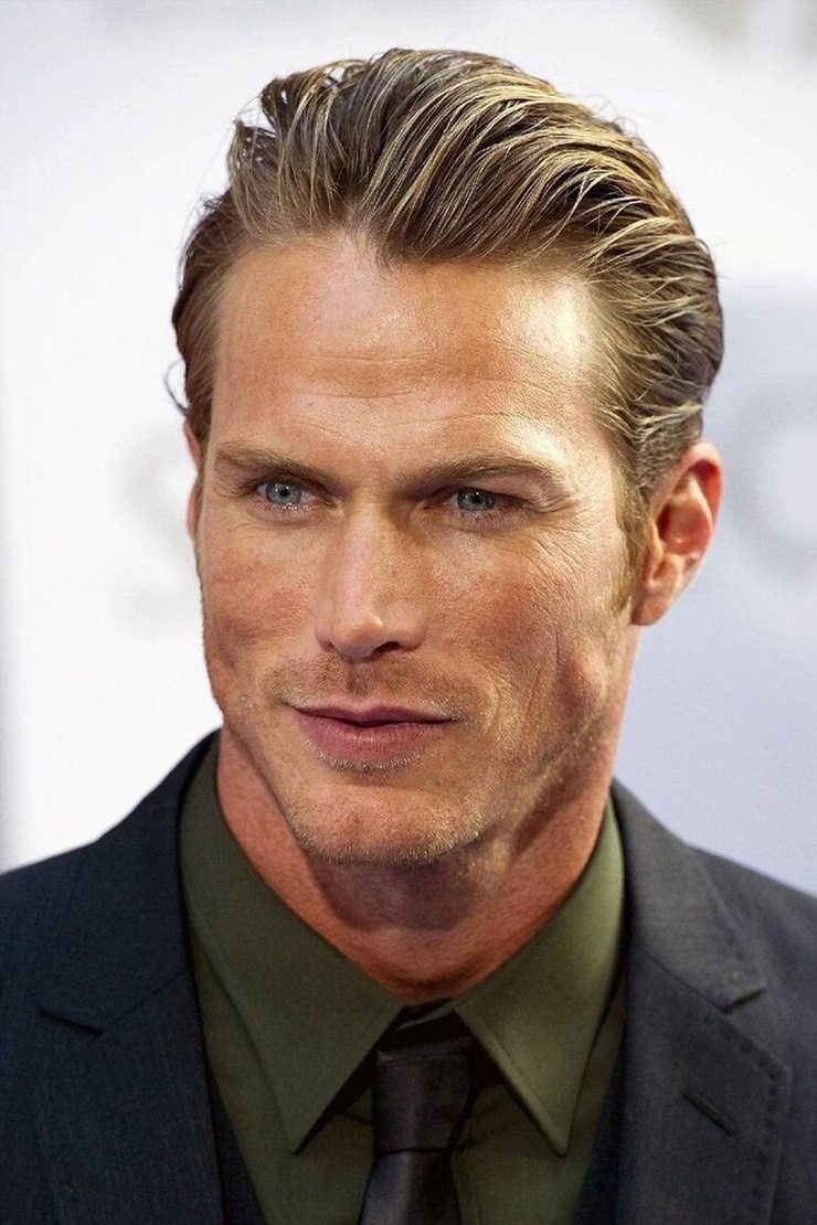 Image of Jason Lewis