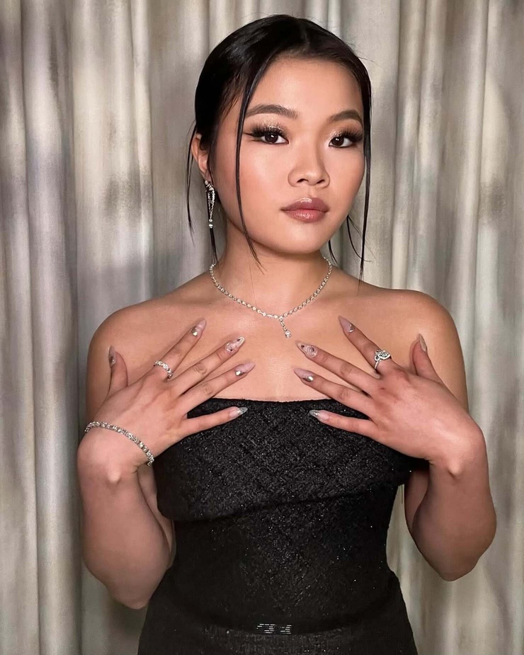 Picture of Miya Cech