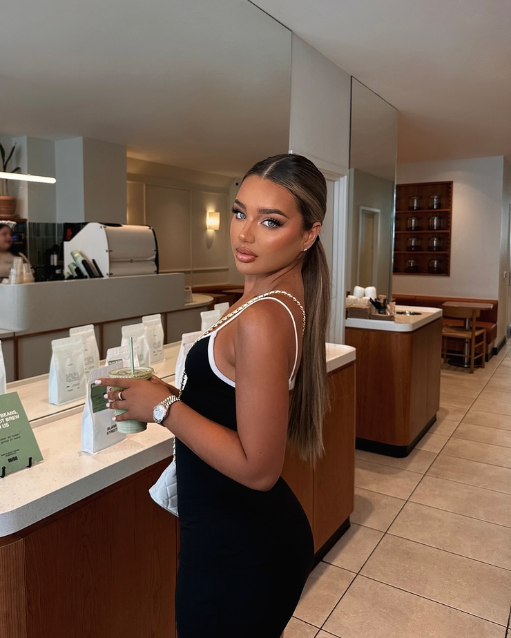 Lucinda Strafford picture