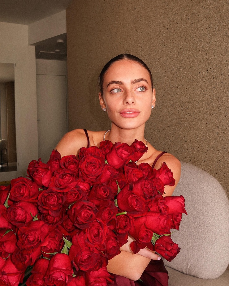 Picture of Yael Shelbia