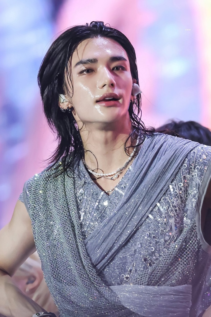 Hyun-Jin Hwang picture